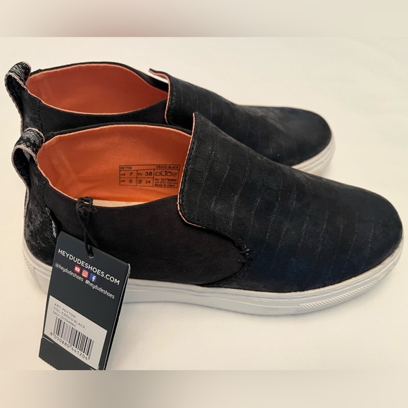 Hey Dude | Shoes | Nwt Hey Dude Peyton Croco Black Slip On Casual ...